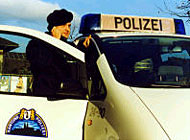Basel police first to recruit foreigners - SWI swissinfo.ch