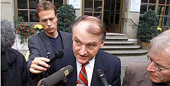 Les piques de Mario Corti à l'UBS - SWI swissinfo.ch