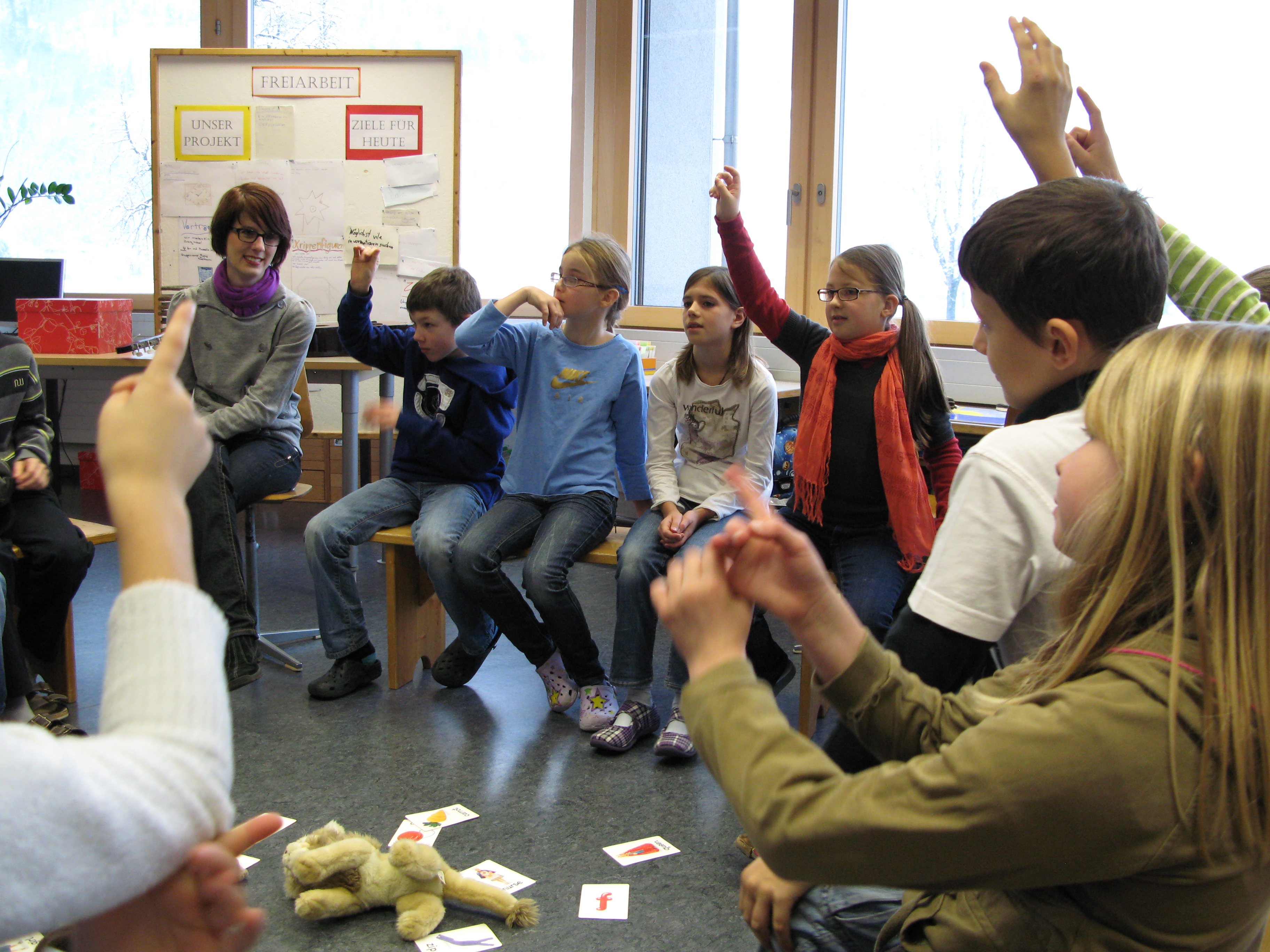 Aunt Annie goes to school - SWI swissinfo.ch