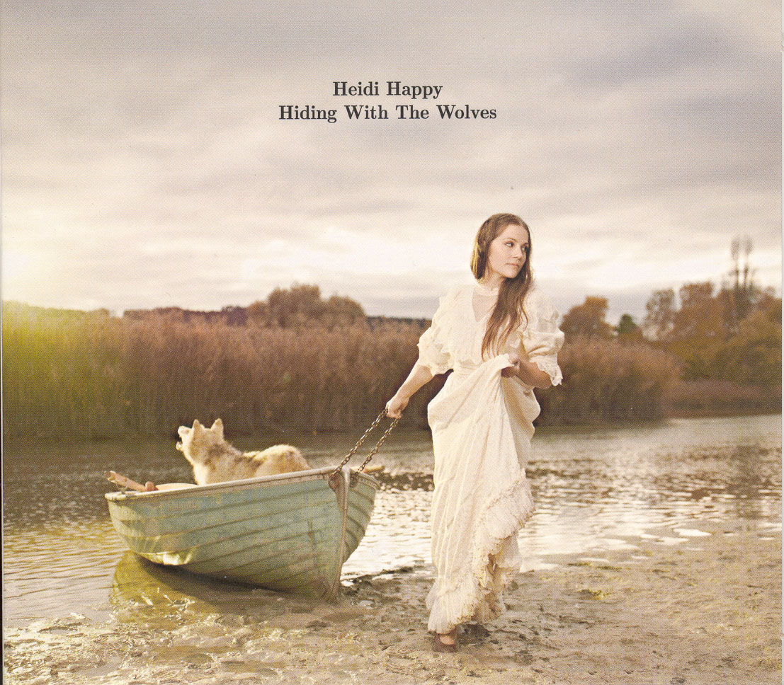 Heidi Happy: Hiding With The Wolves - SWI swissinfo.ch