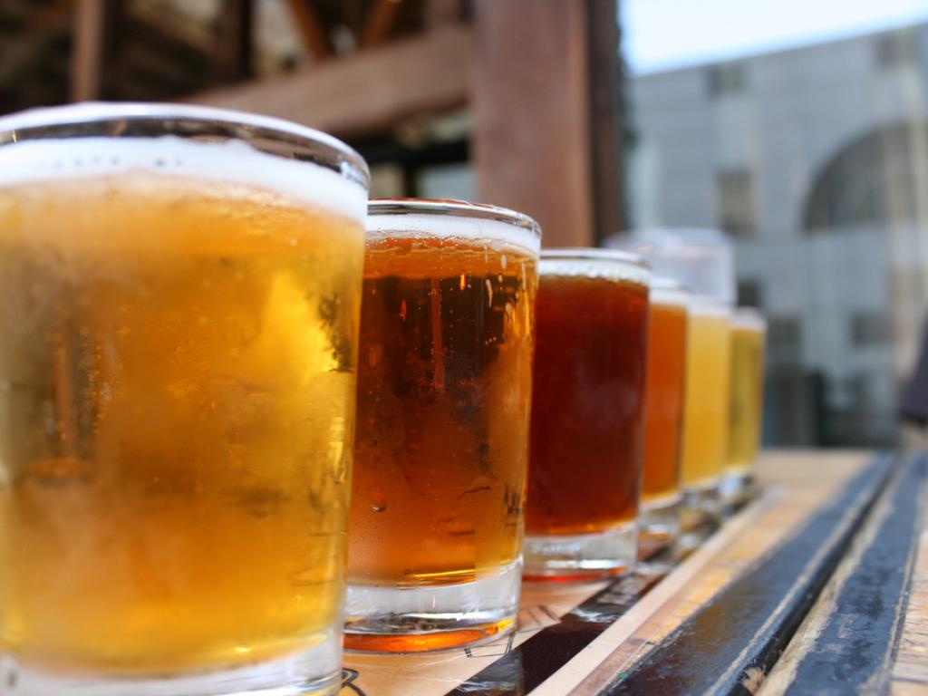 Belgische Forscher lassen Bier aus Urin brauen - SWI swissinfo.ch