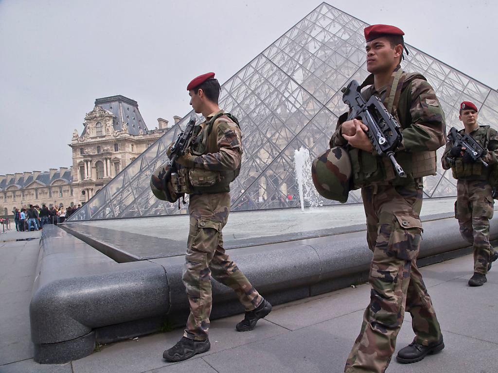 Les services de renseignement français appelés à une refonte - SWI ...