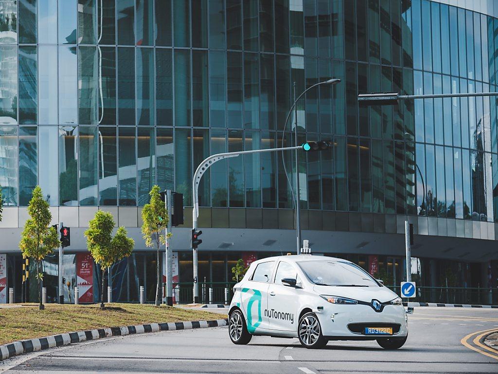 Singapour teste des taxis sans chauffeur en première mondiale - SWI ...