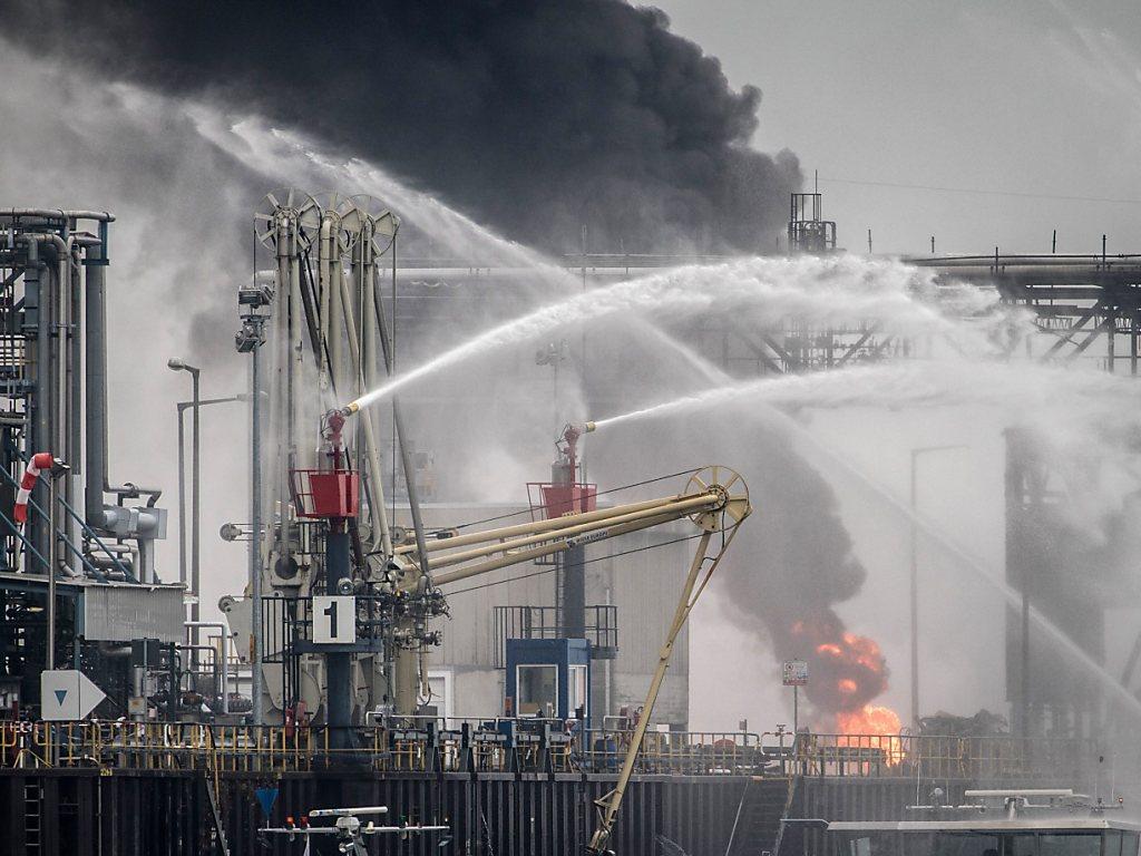 Accident industriel de BASF: le bilan monte à trois morts - SWI ...