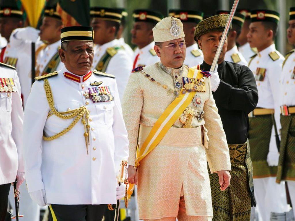 Sultan Muhammad V. wird neuer König von Malaysia - SWI swissinfo.ch