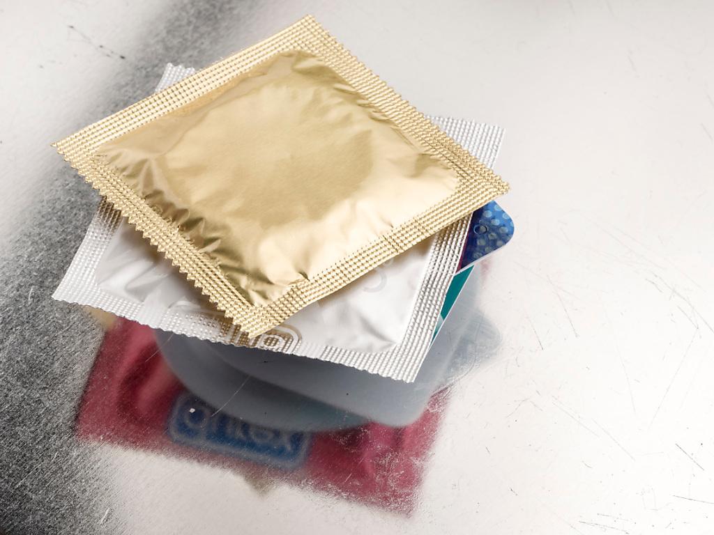 Contraccettivo maschile in gel, bene i test sulle scimmie - SWI ...