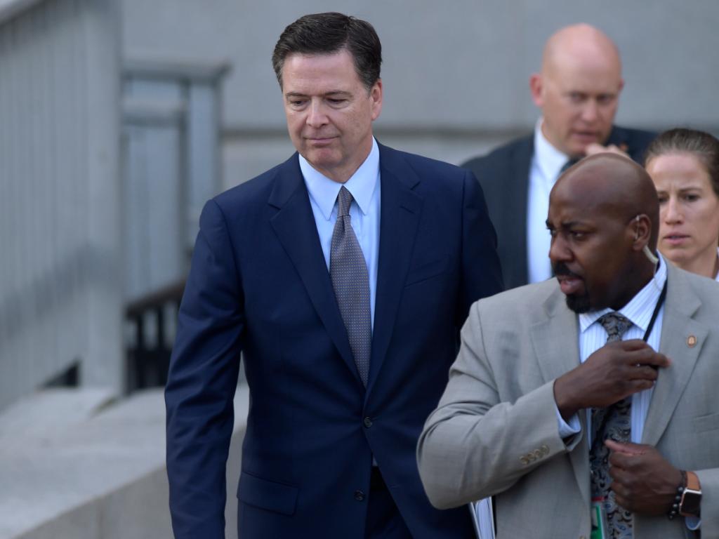 FBI-Chef verlangt Richtigstellung zu Trumps Abhörvorwürfen - SWI ...