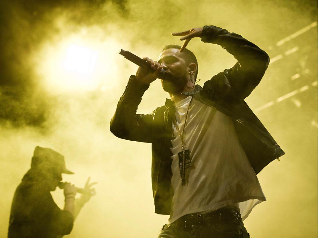 Germania: polizia usa foto rapper per identikit, denunciata - SWI ...