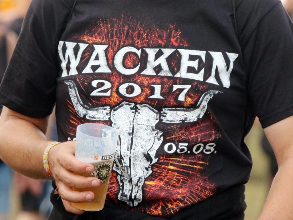 Wacken wieder im Zeichen von Heavy Metal - "W:O:A" eröffnet - SWI ...