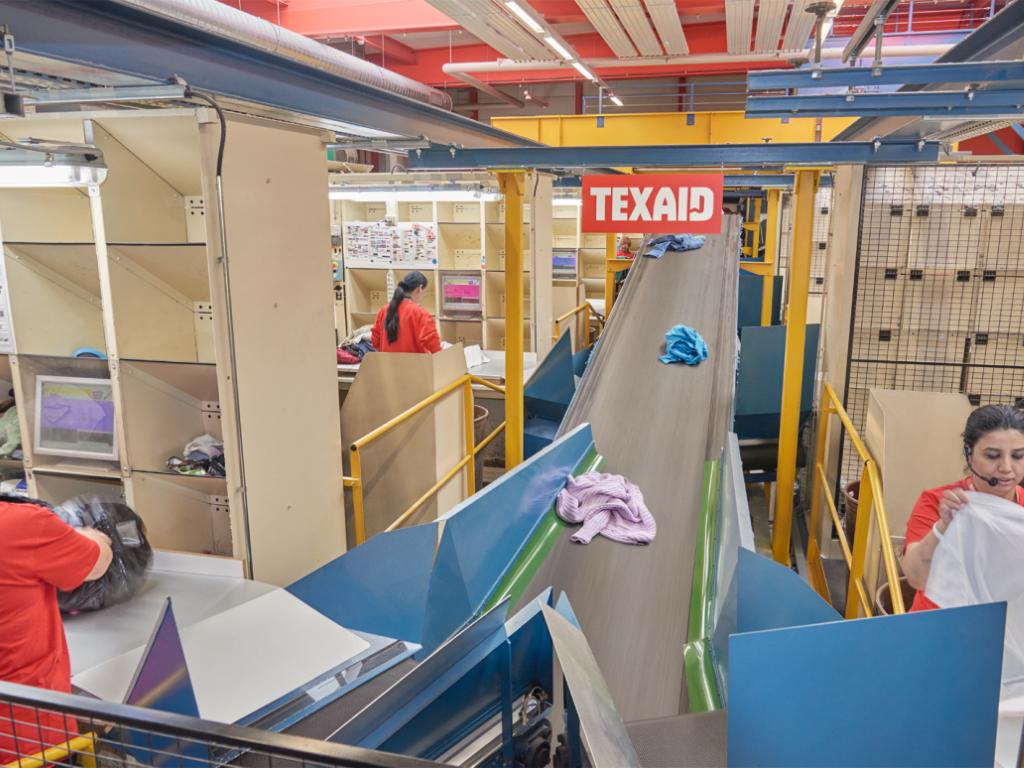 Texaid: versati 7,8 milioni a organizzazioni caritatevoli - SWI ...