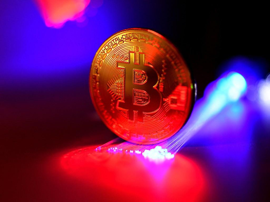 Bitcoin: criptovalute affondano dell'80%, peggio di bolla dotcom - SWI swissinfo.ch