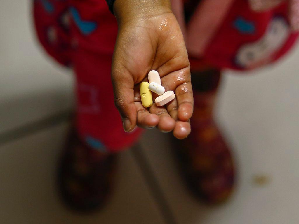 Sida: les antirétroviraux empêchent la transmission chez les hommes ...