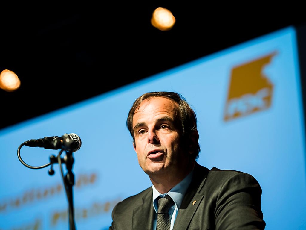 AVS: Gerhard Pfister per pensione a 65 anni per donne e aumento IVA ...