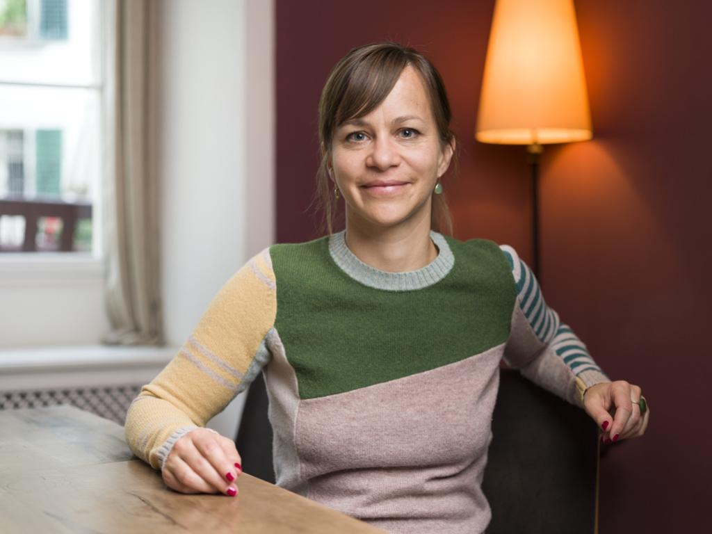 Schweizer Buchpreis: Tabea Steiner im Gespräch - SWI swissinfo.ch
