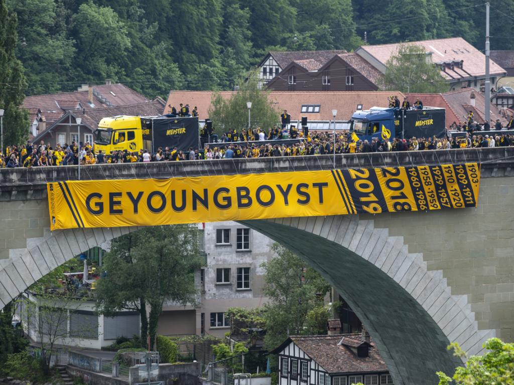 Auseinandersetzungen zwischen Fussballfans in Bern - SWI swissinfo.ch