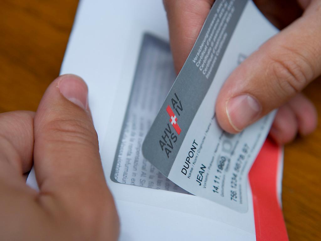 CSt: "sì" a numero AVS quale "identificatore" universale - SWI swissinfo.ch