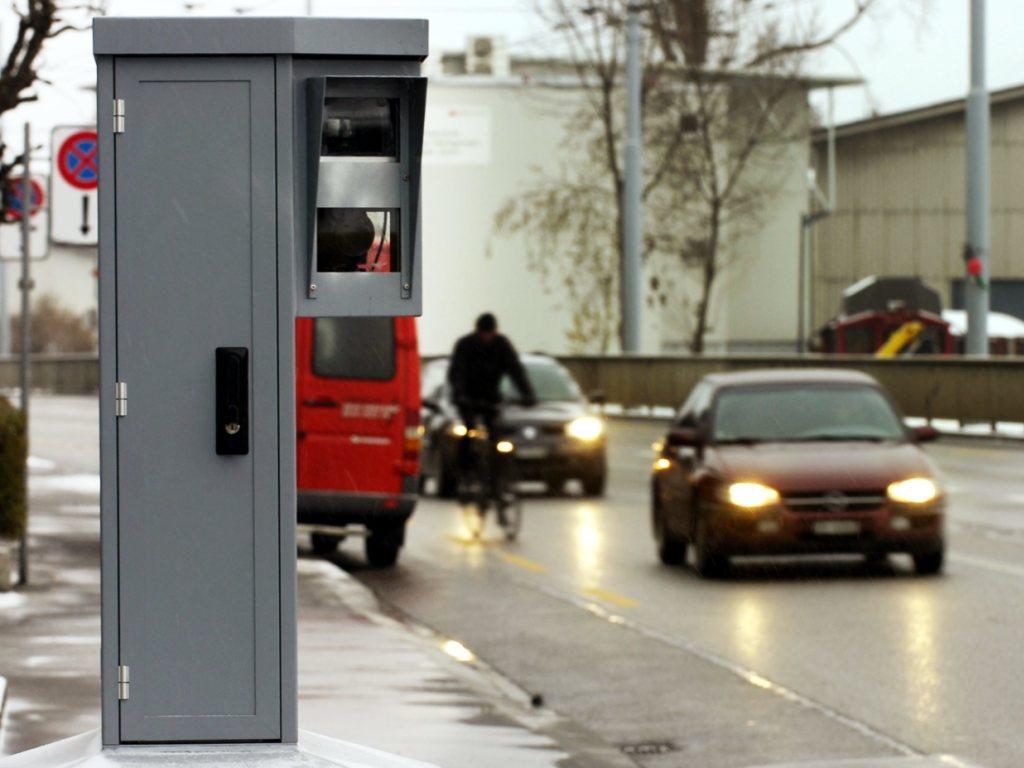 TF: radar fissi riducono il rumore stradale - SWI swissinfo.ch