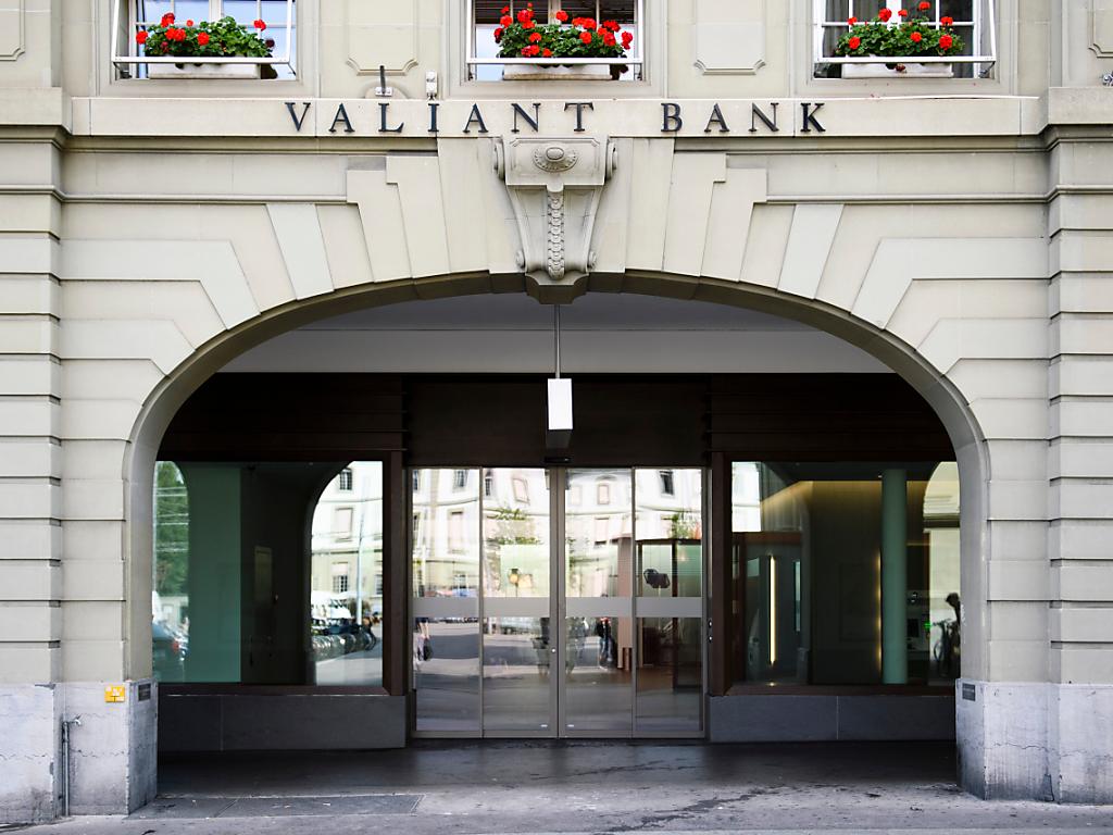 Valiant kann Gewinn in ersten neun Monaten leicht erhöhen - SWI ...