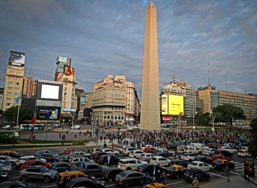 Pib De Argentina Se Contrajo 9 9 En 2020 Su Mayor Caída En Casi Dos
