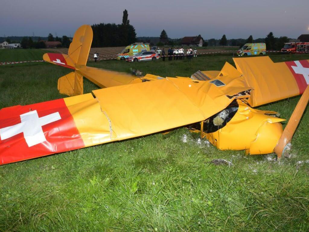 Absturz eines historischen Doppeldeckers in Subingen SO: Ein Toter ...