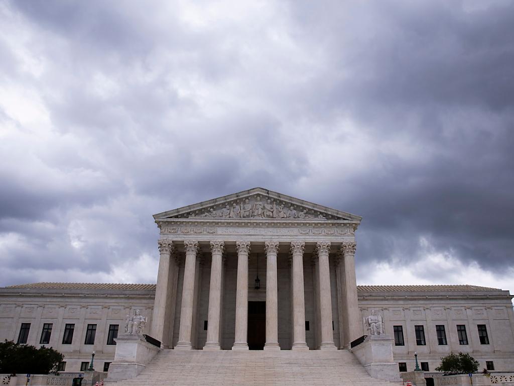 Un tribunal américain rétablit la loi anti-avortement du Texas - SWI ...