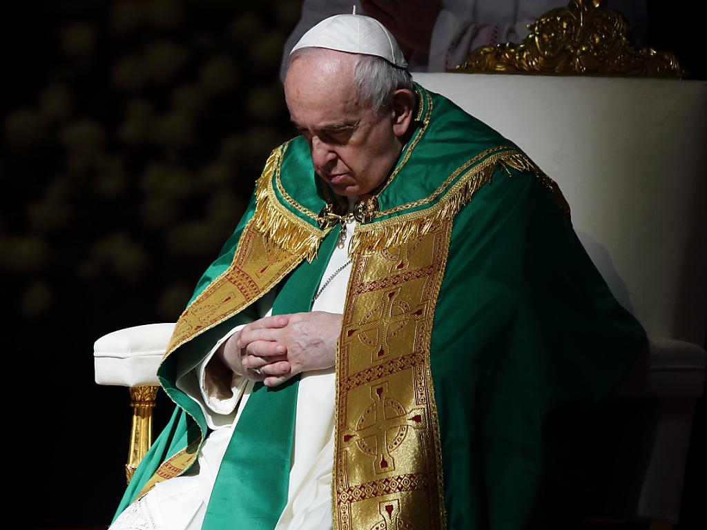 Papst Franziskus feiert Messe für kongolesische Gemeinde in Rom - SWI ...