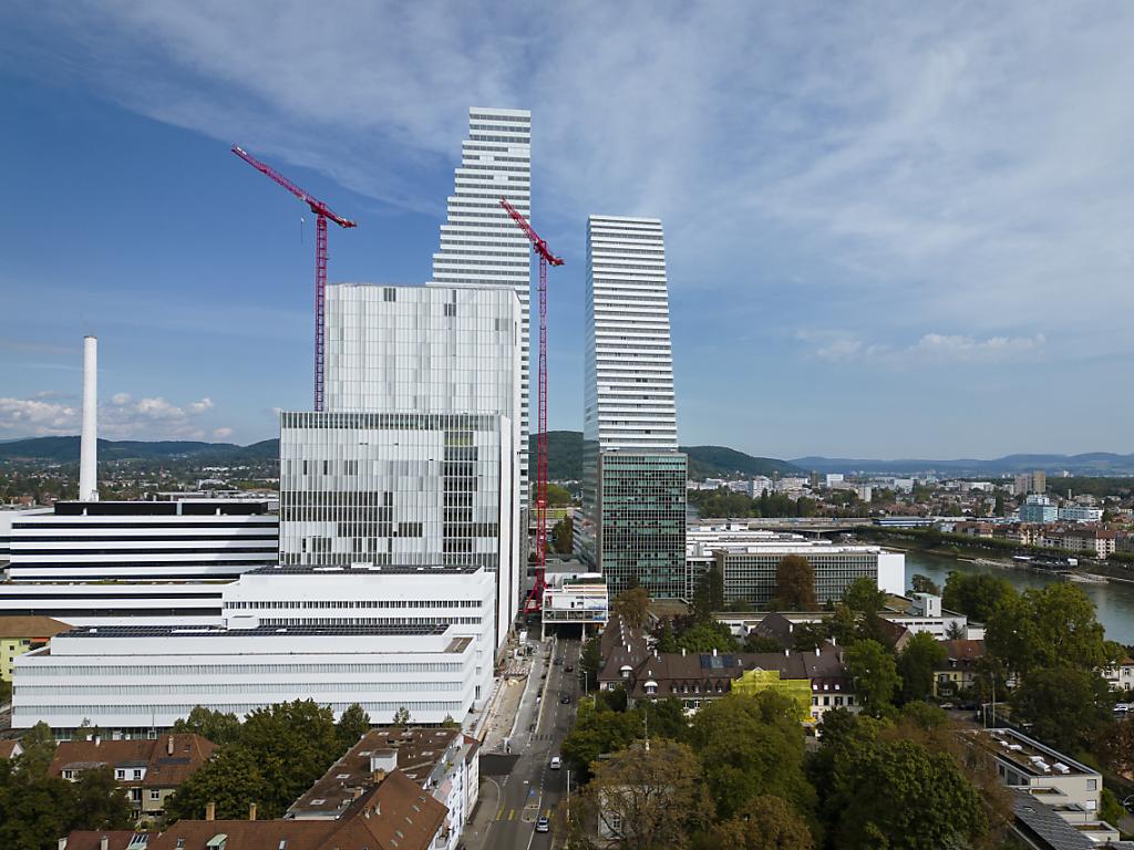 Vertici di Roche inaugurano grattacielo e si appellano a Cassis - SWI ...