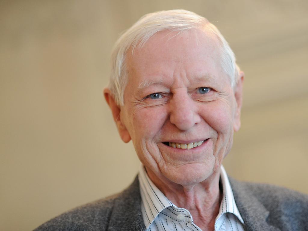Schriftsteller Hans Magnus Enzensberger gestorben - SWI swissinfo.ch