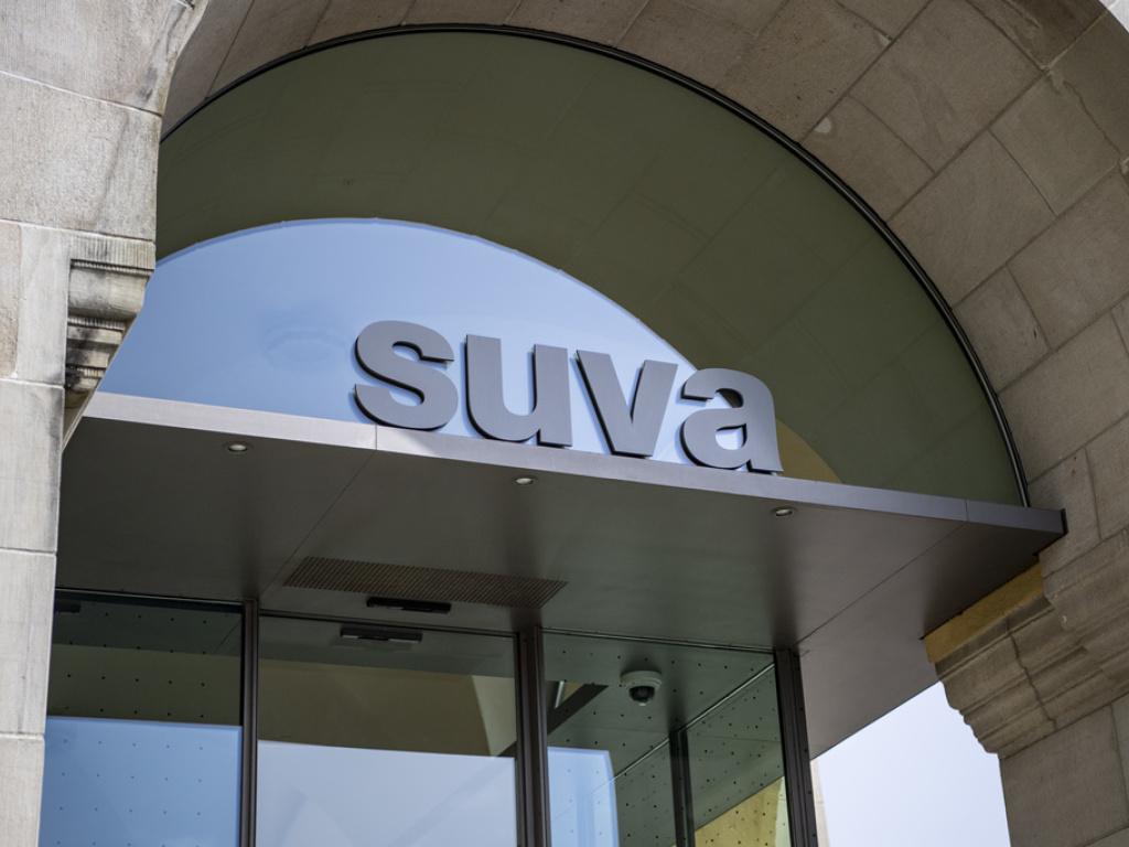 Unternehmer wegen mutmasslichen Suva-Betrugs vor Gericht - SWI swissinfo.ch