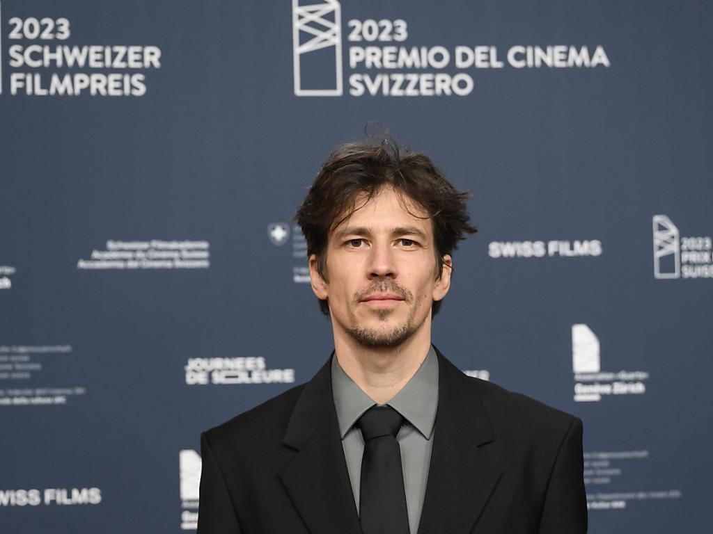 "Drii Winter" ist Schweizer Spielfim des Jahres 2023 - SWI swissinfo.ch