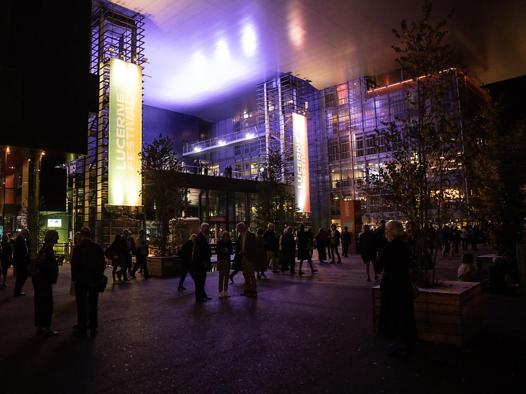 Lucerne Festival bringt das Paradies auf die Bühnen - SWI swissinfo.ch