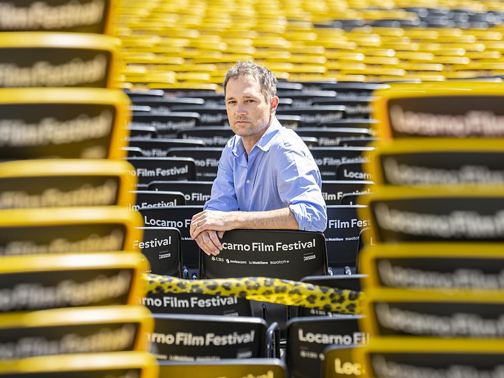 Der Mann, dem die Filmstars in Locarno vertrauen - SWI swissinfo.ch