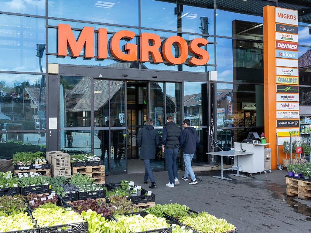 Migros augmente les salaires entre 2,1 et 2,5% l'année prochaine - SWI ...