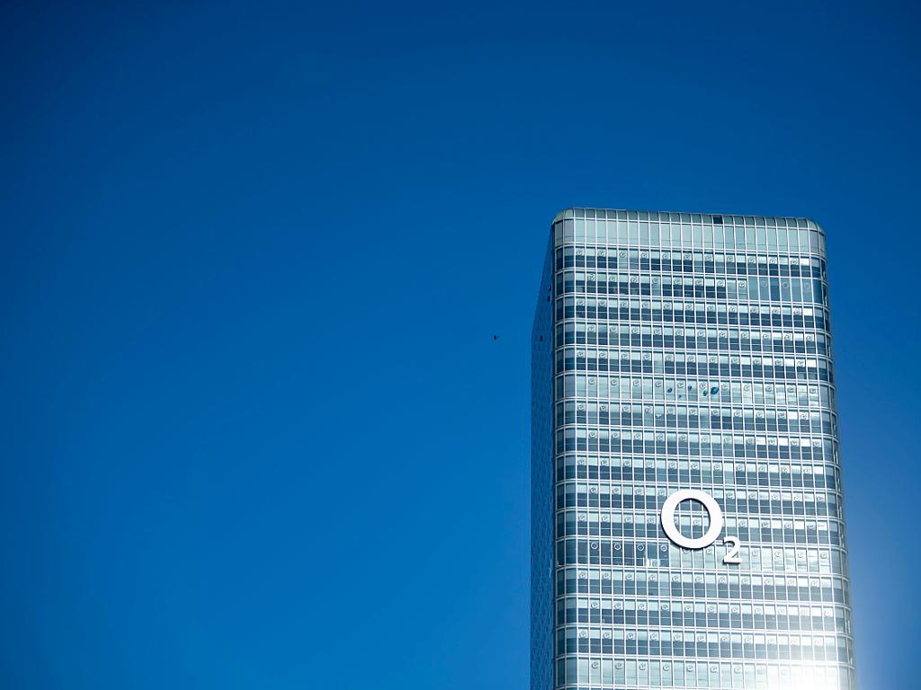 O2 will Hologramm-Telefonie ab 2026 anbieten - SWI swissinfo.ch