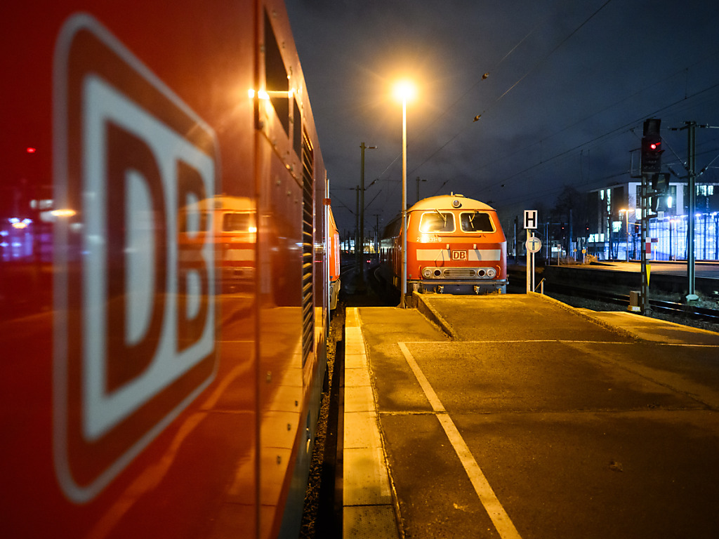Weite Teile des deutschen Bahnverkehrs lahmgelegt - SWI swissinfo.ch