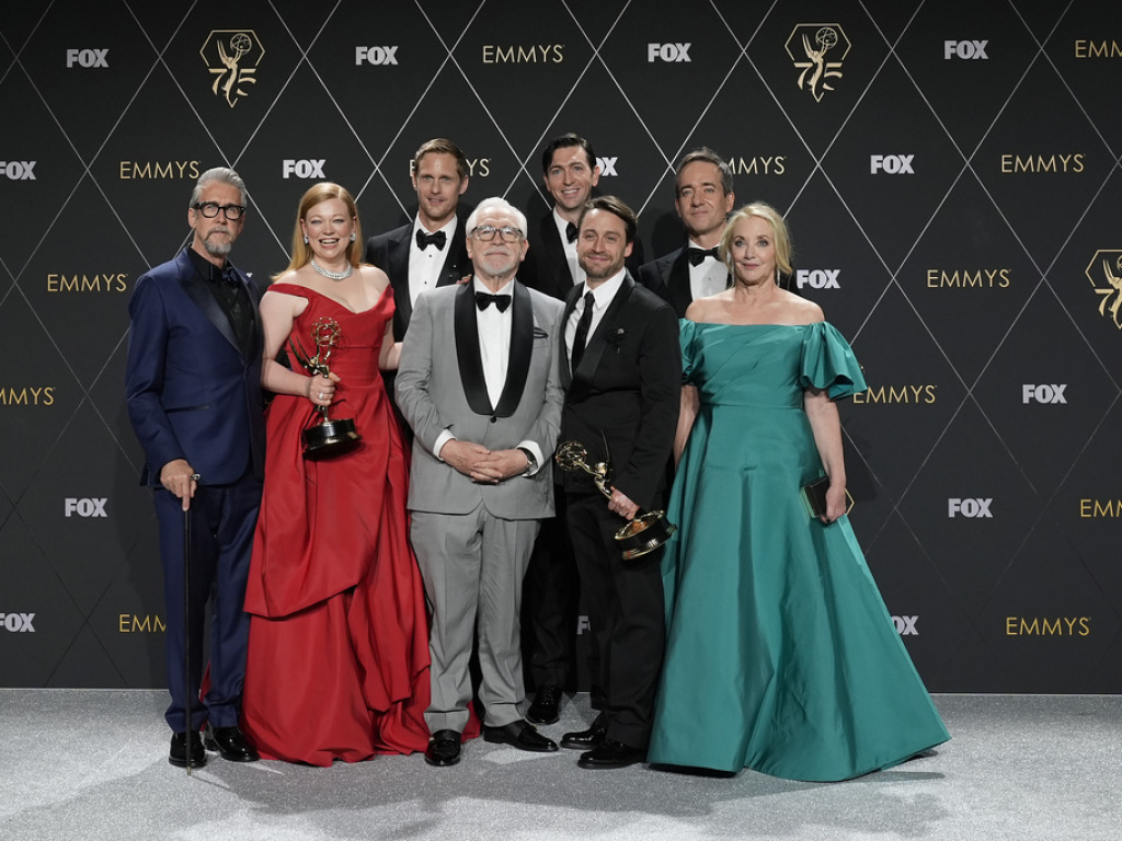 Emmy: trionfano "Succession", "The Bear" e "BEEF" - SWI swissinfo.ch