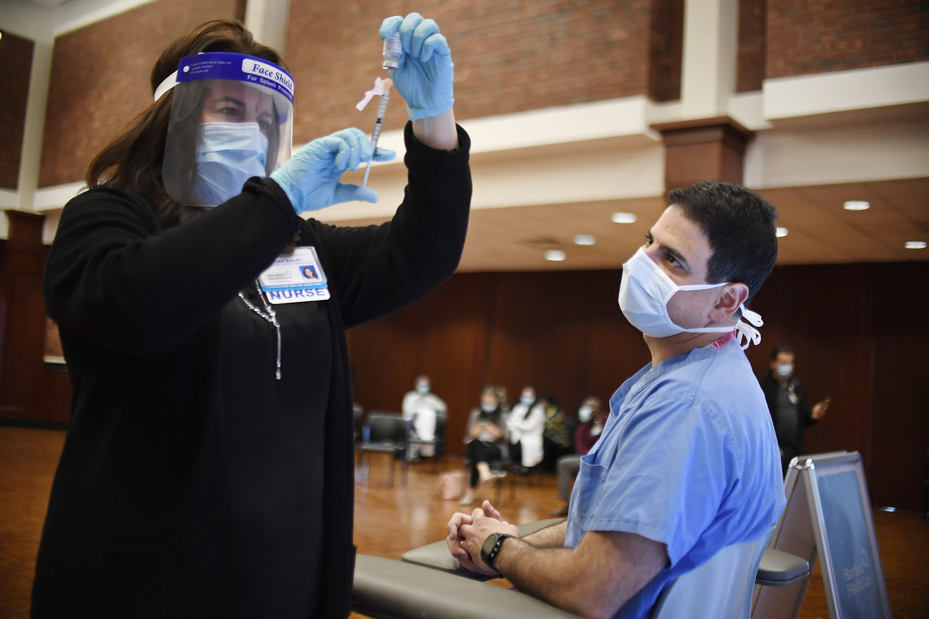 Red Cross wants ‘international vaccine bank’ for pandemics - SWI ...