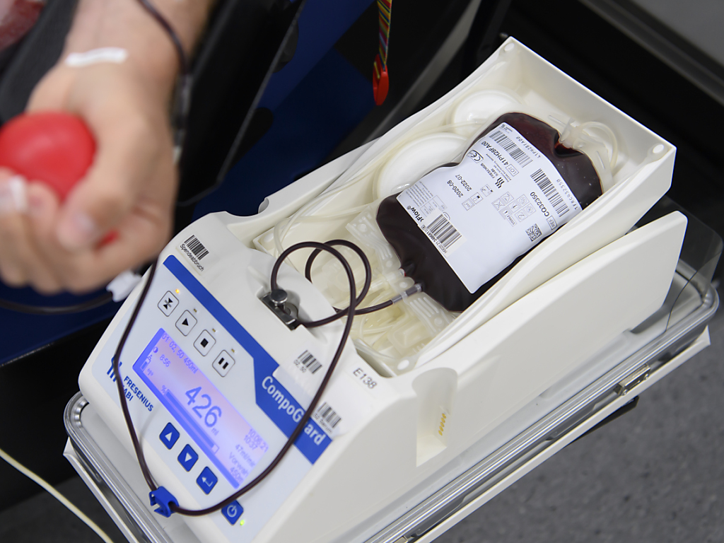 Versorgung mit Blutprodukten 2023 mehrheitlich stabil - SWI swissinfo.ch