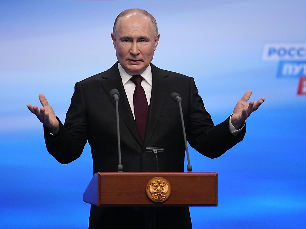 Poutine promet une Russie qui ne se laissera pas "intimider" - SWI ...