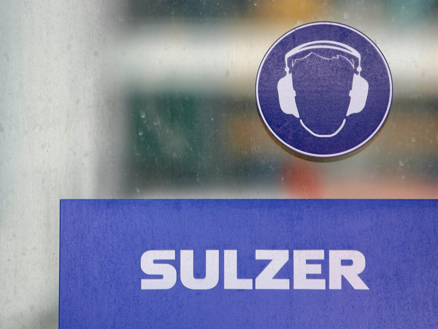 Sulzer legt im ersten Semester einen Zacken zu - SWI swissinfo.ch