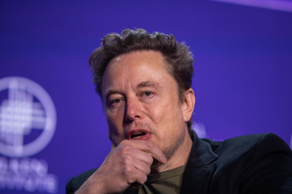 Elon Musk é criticado por compartilhar ‘deepfake’ de Kamala Harris ...