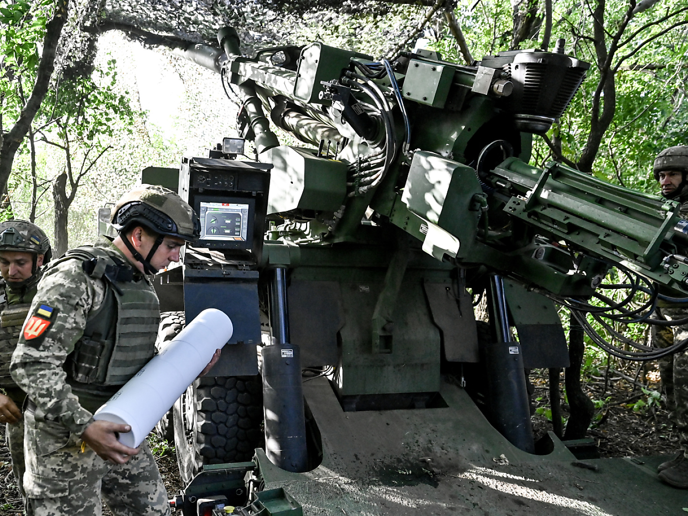 Selenskyj besteht weiter auf Freigabe weitreichender Waffen - SWI ...