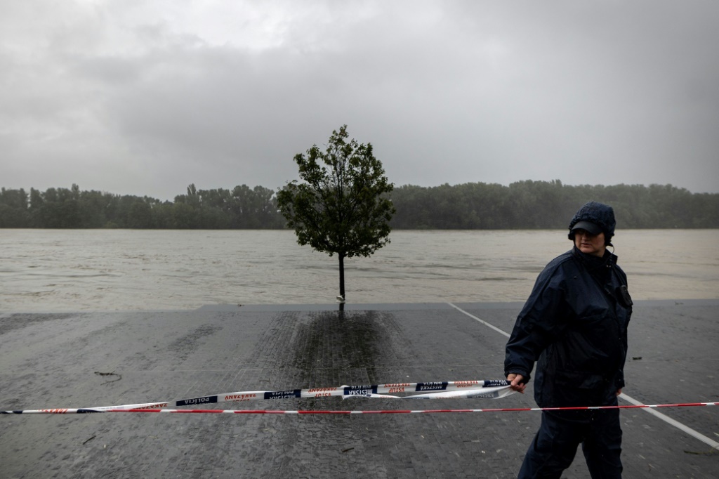 Sobe para 24 o número de mortos pela passagem da tempestade Boris na Europa Central e Leste ...