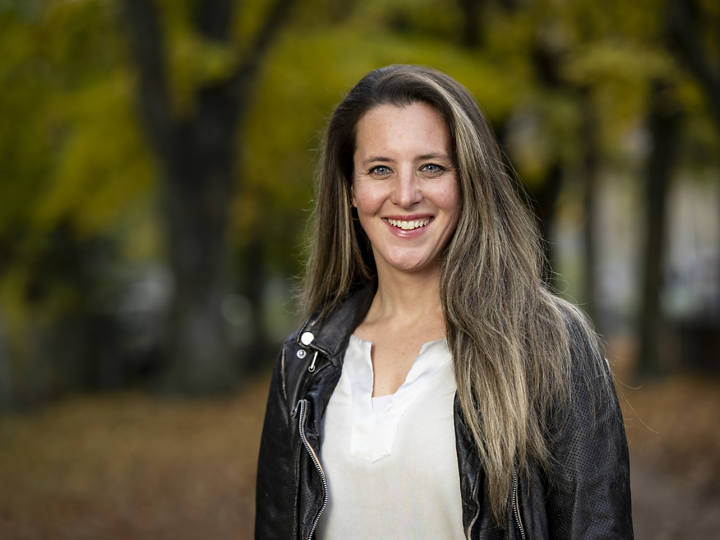 Mitte-Kandidatin Franziska Biner neu in Walliser Regierung gewählt ...