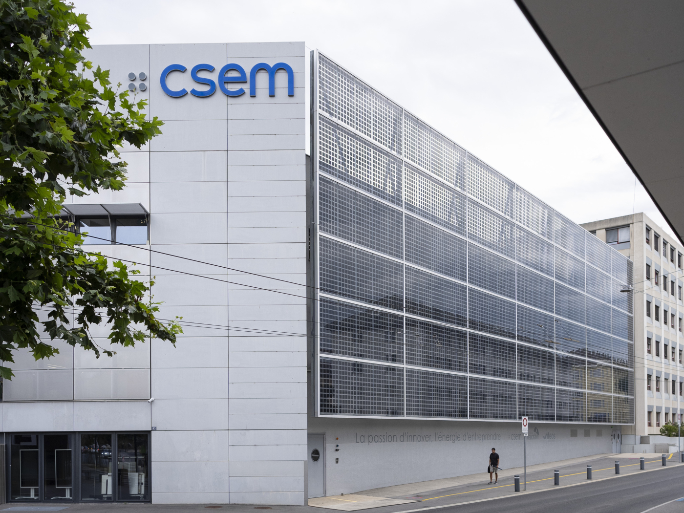 Am neuen CSEM-Standort in Seewen SZ wird nun geforscht - SWI swissinfo.ch