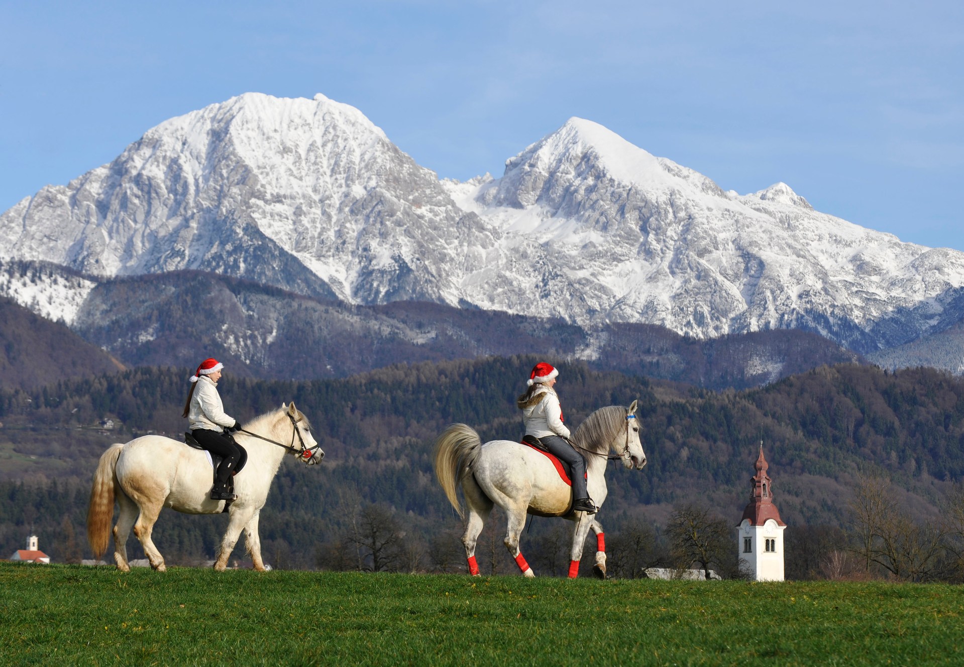 Suíça comanda grupo de países alpinos - SWI swissinfo.ch