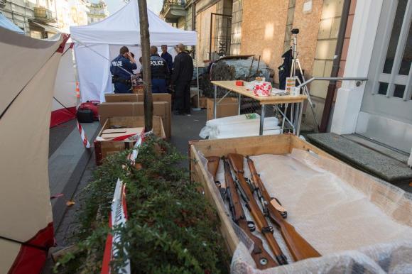 Gun sales up in 12 Swiss cantons - SWI swissinfo.ch