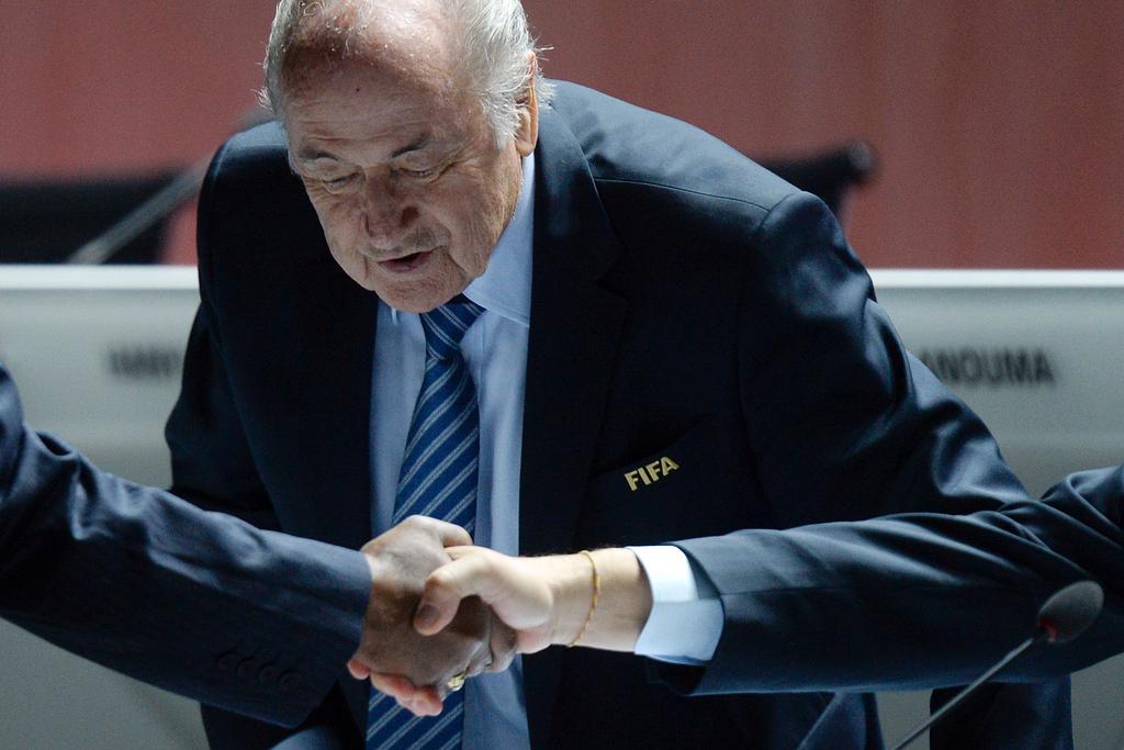 "Blatter debe abrir paso a una nueva generación" - SWI swissinfo.ch