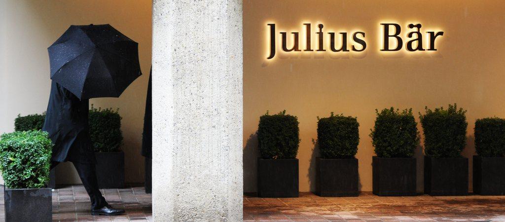 Julius Baer signs final deal with the US - SWI swissinfo.ch