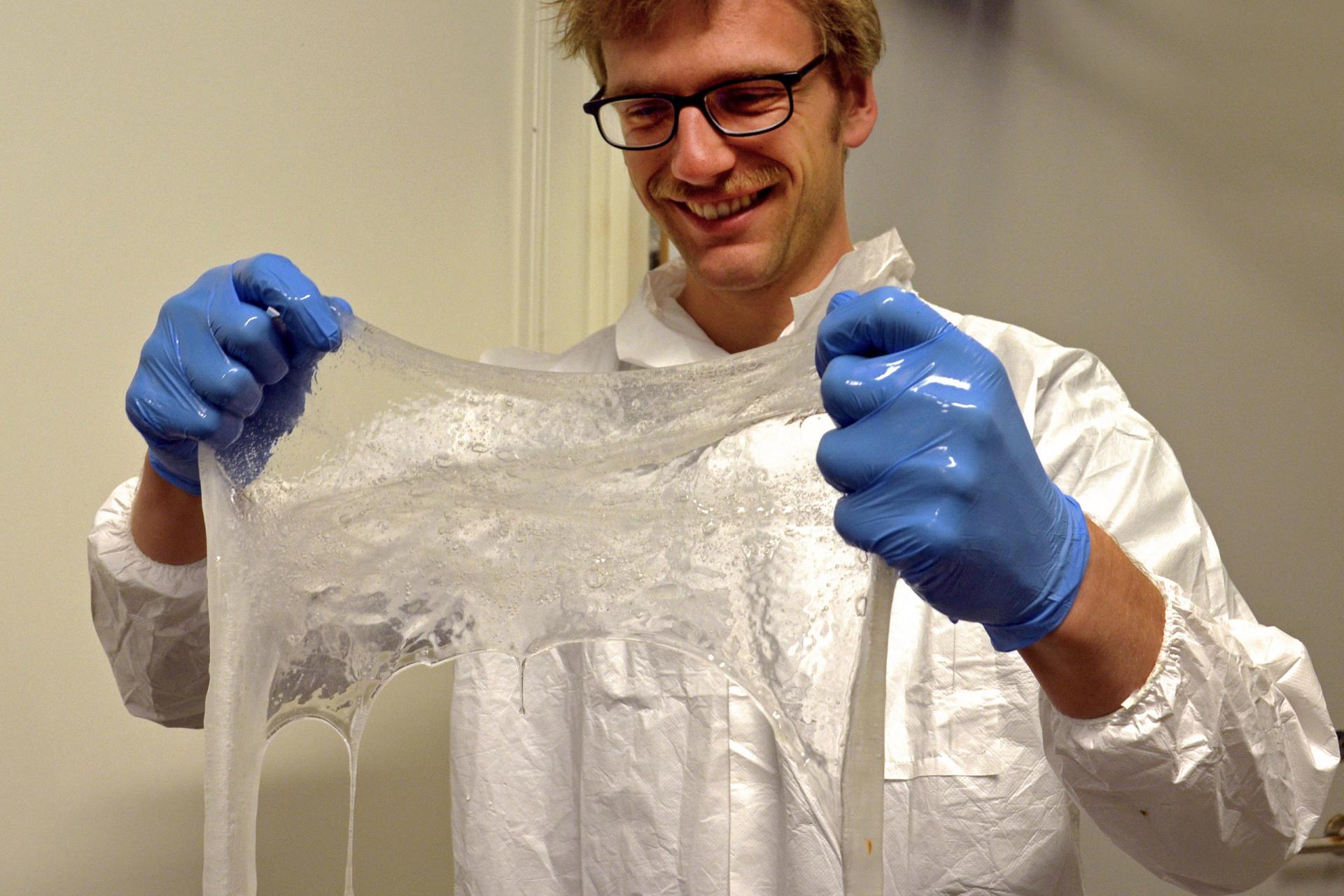 Can deep sea gloop be useful to humans? - SWI swissinfo.ch